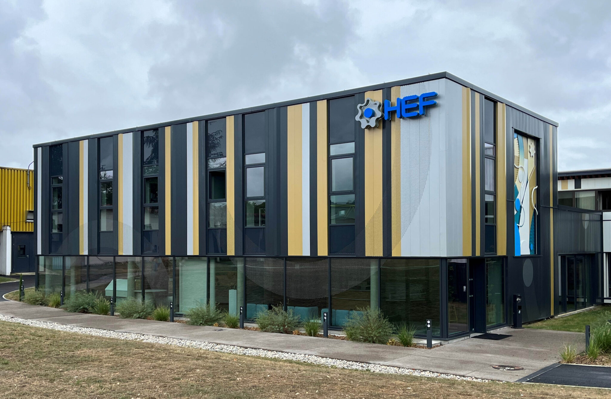 Head quarter HEF - Cimaise Architectes